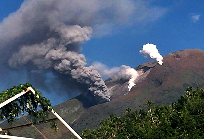 Vulcão Bulusan pode entrar em erupção novamente em meio ao aumento da ...